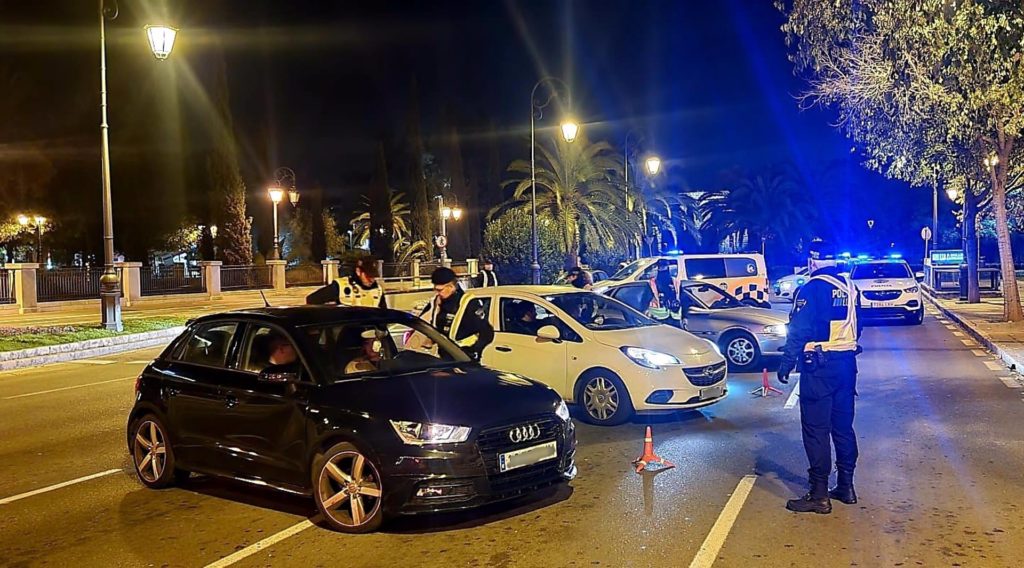 Una treintena de denuncias por botellón en Nochebuena en Palma ...